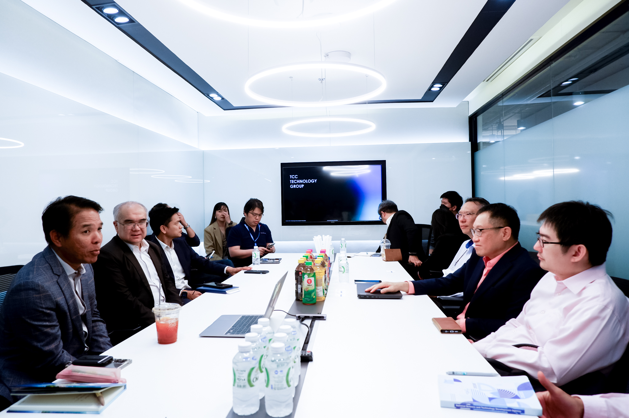 เนคเทค สวทช. ยกทีมวิจัยด้าน AI & Data Science เข้าพบผู้บริหาร และทีมงาน ...