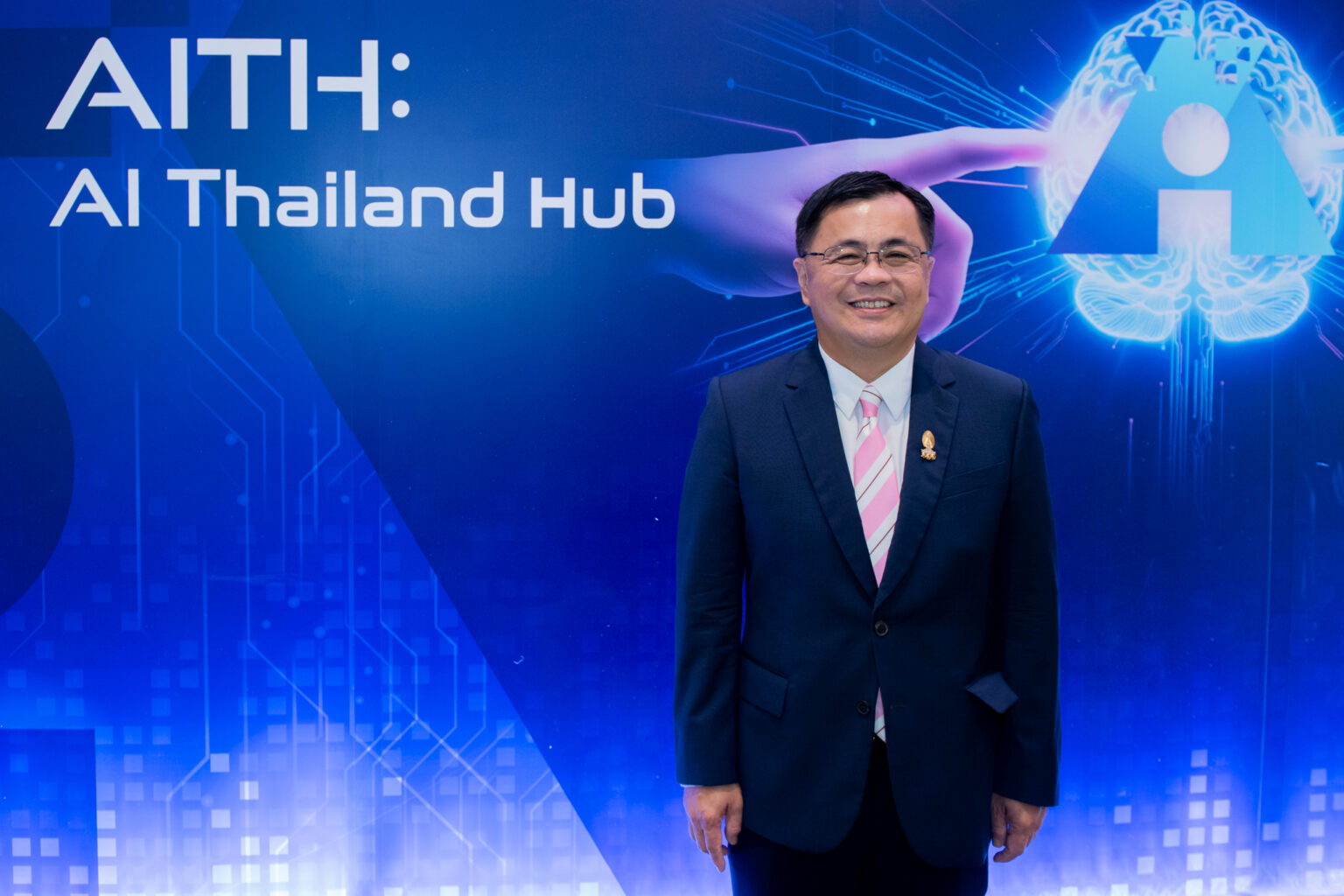 อว. ผนึก ดีอี โดย สวทช. จุฬาฯ และ สพธอ. เตรียมการจัดตั้ง “AI Thailand ...